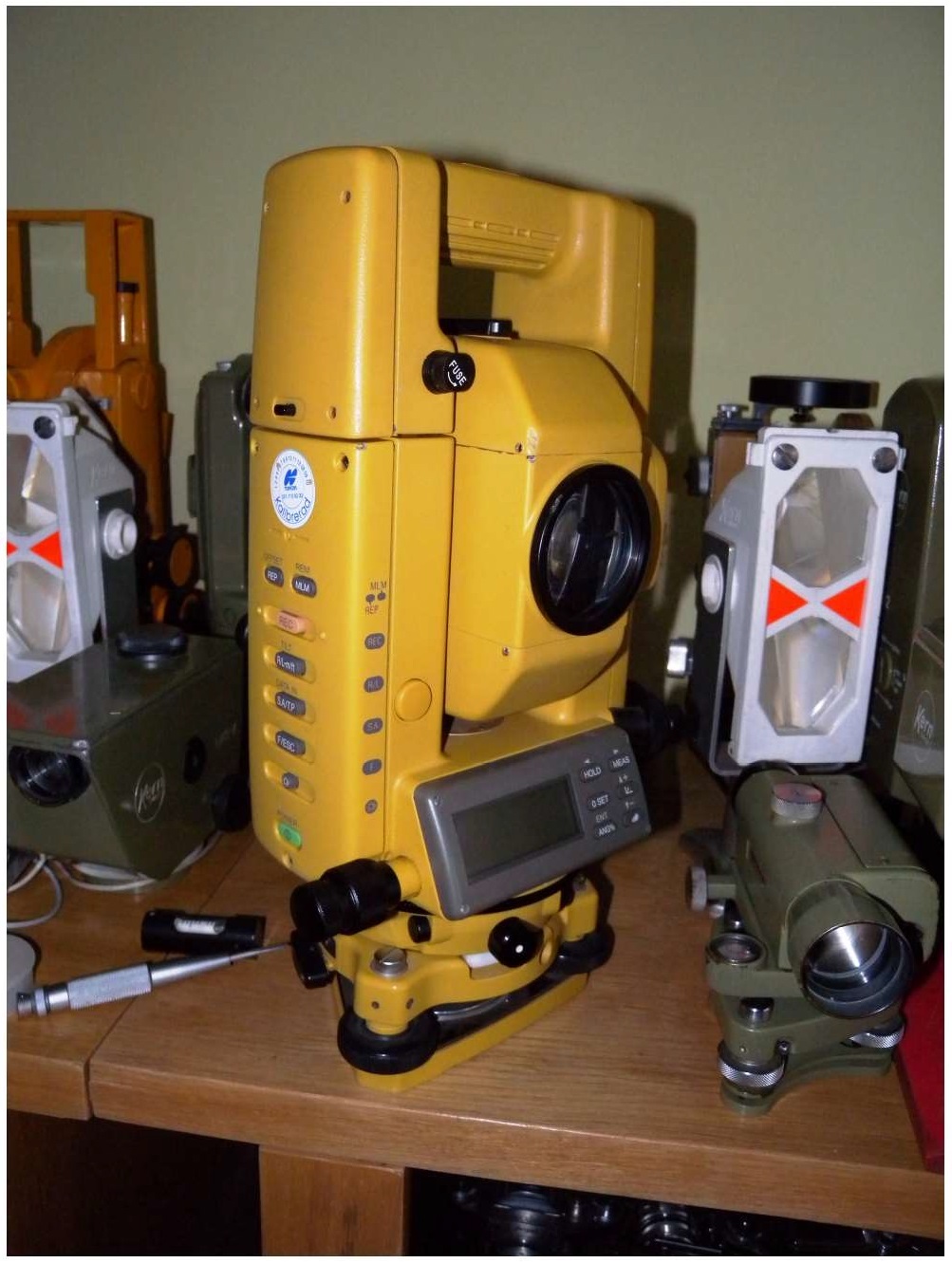 Tachimetr Topcon GTS-303 - Geosell.eu